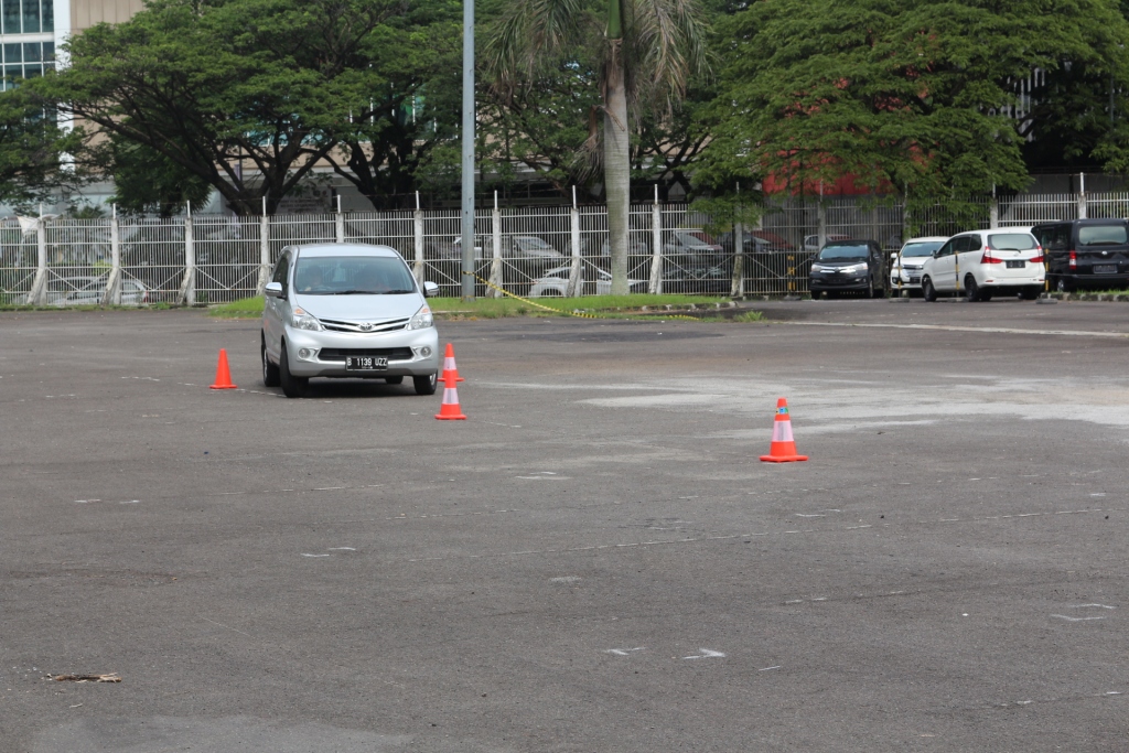 Defensive.ID - DDT Evasive Driving